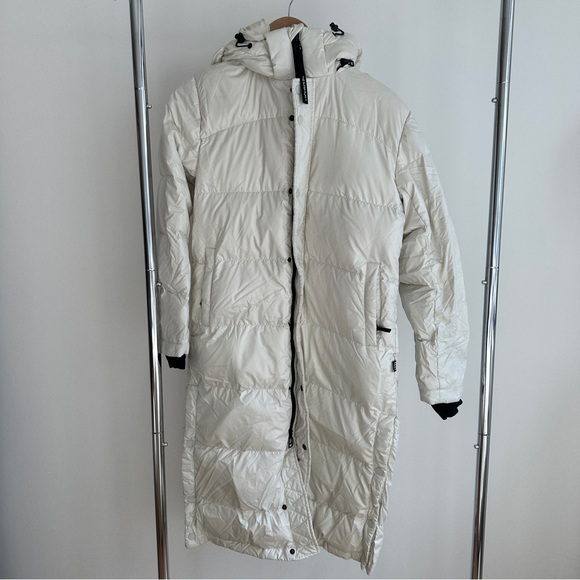 Aritzia | Jackets & Coats | Aritizia Super Puff Long Birch High Gloss ...